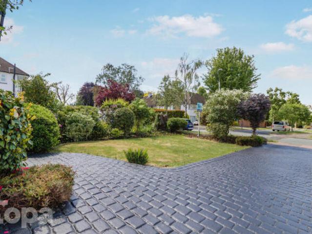 3 bedroom semi detached house for sale in The Grove, Sidcup, DA14