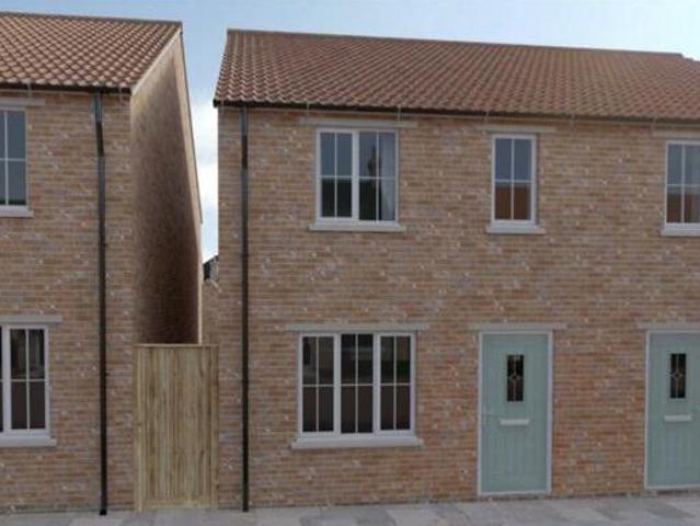 3 Bedroom Semi detached House For Sale In The Redwoods, Leven