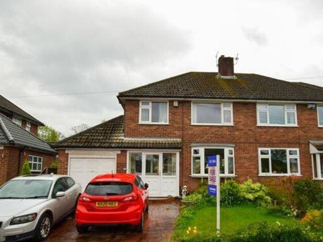 3 Bedroom Semi detached House For Sale In Thelwall