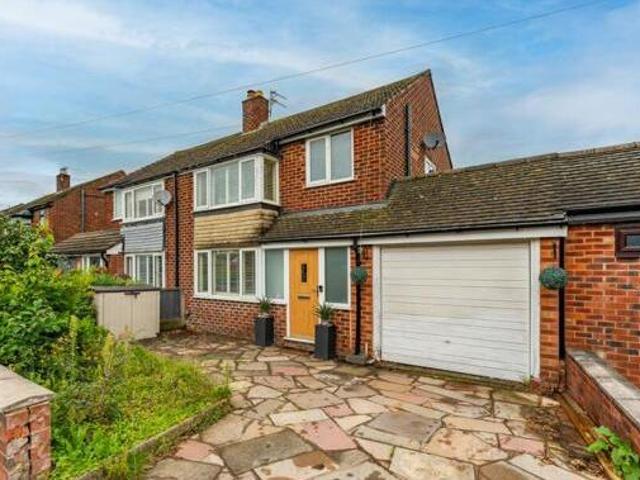 3 Bedroom Semi detached House For Sale In Thelwall, Warrington