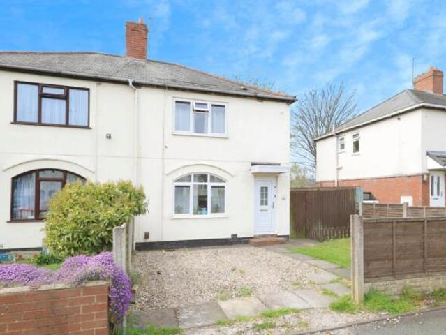3 bedroom semi detached house for sale in Third Avenue, Wolverhampton, West Midlands, WV10