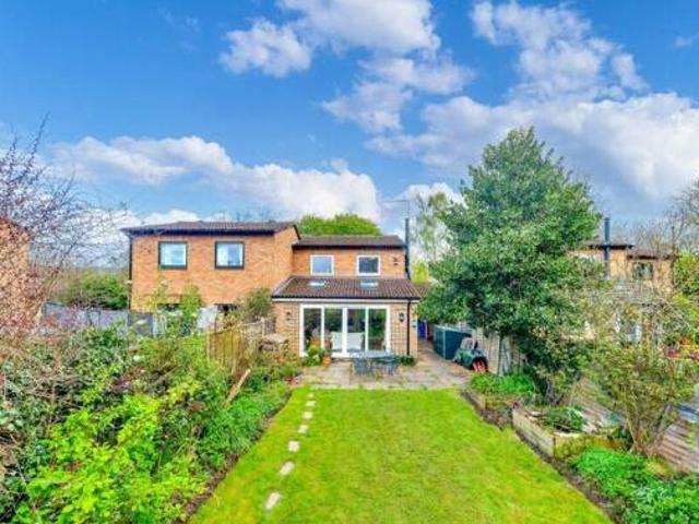 3 Bedroom Semi detached House For Sale In Thriplow