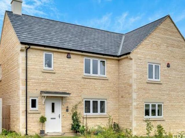 3 Bedroom Semi detached House For Sale In Tinwell