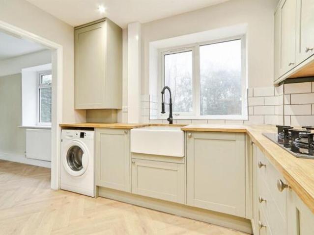 3 bedroom semi detached house for sale in Tinshill Mount, Leeds, LS16