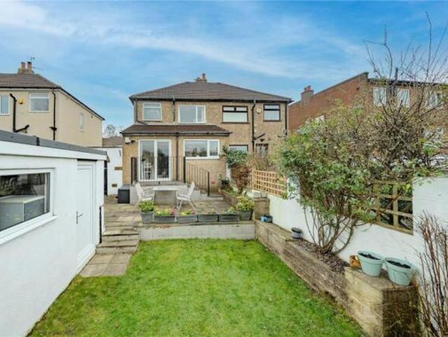 3 bedroom semi detached house for sale in Tinshill Road, Leeds, LS16
