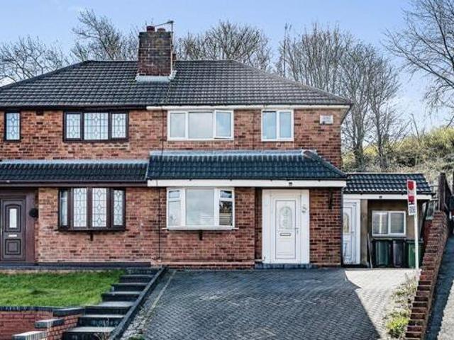 3 Bedroom Semi detached House For Sale In Tividale