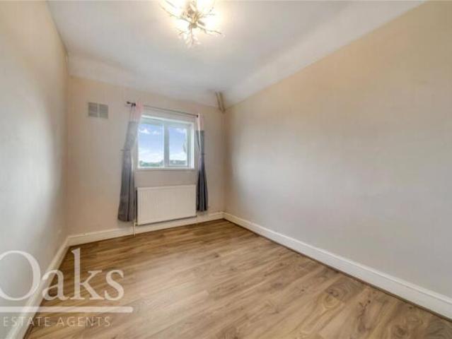 3 bedroom semi detached house for sale in Tivoli Road, West Norwood, SE27