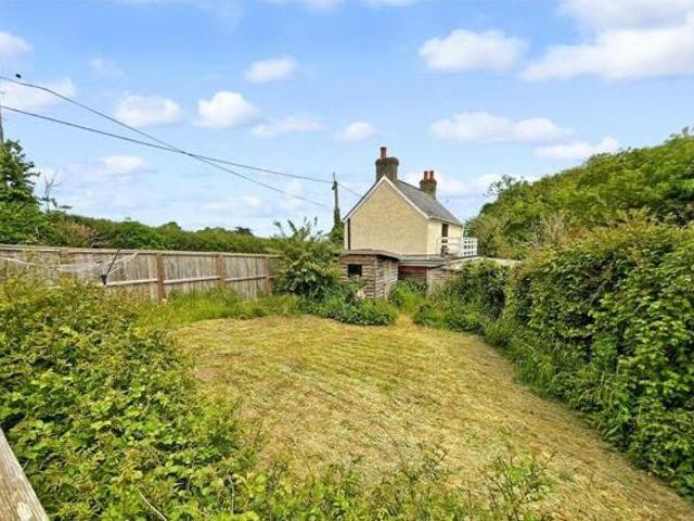3 Bedroom Semi detached House For Sale In Totland Bay