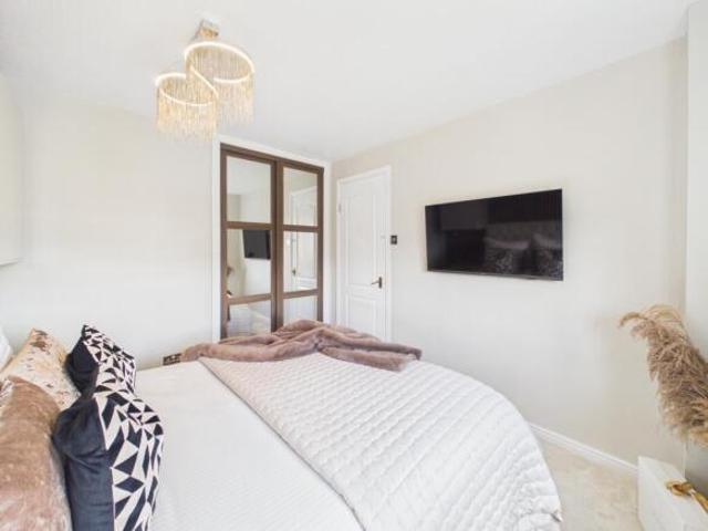 4 bedroom semi detached house for sale in Townhead Place, Uddingston, G71
