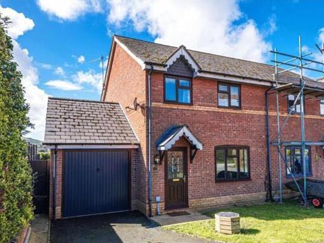 3 Bedroom Semi detached House For Sale In Trewern, Welshpool