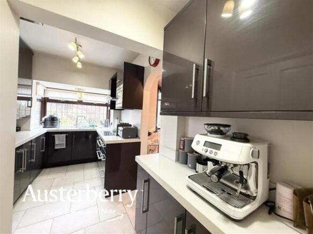 3 bedroom semi detached house for sale in Trent Valley Road, Penkhull, Stoke On Trent, ST4