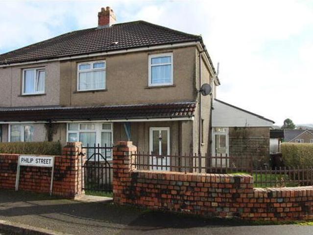 3 Bedroom Semi detached House For Sale In Trinant