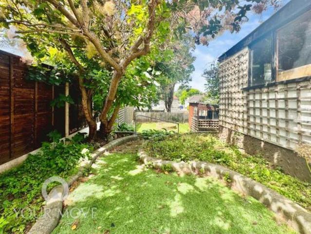 3 bedroom semi detached house for sale in Tudor Close, Dartford, Kent, DA1