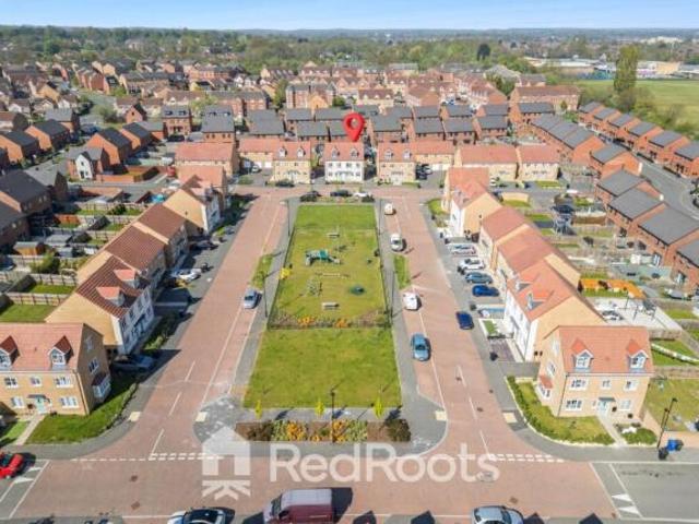 3 bedroom semi detached house for sale in Tulip Drive, Balby, Doncaster, South Yorkshire, DN4