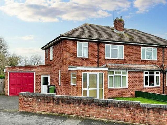 3 Bedroom Semi detached House For Sale In Tupsley, Hereford