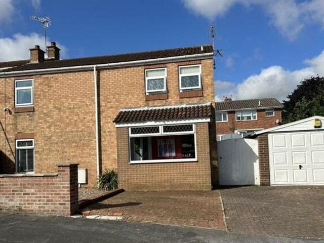 3 Bedroom Semi detached House For Sale In Tuxford
