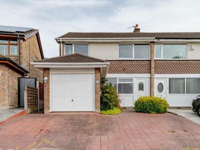 3 Bedroom Semi detached House For Sale In Tyldesley