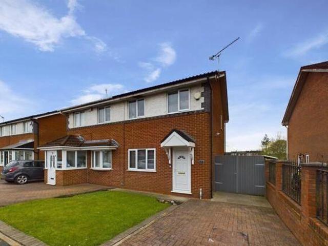 3 Bedroom Semi detached House For Sale In Tyldesley