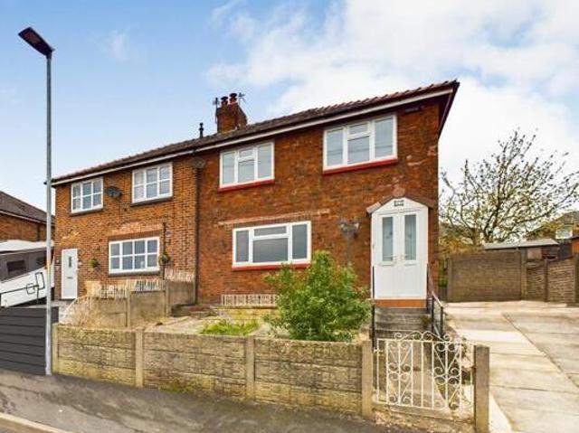 3 Bedroom Semi detached House For Sale In Tyldesley
