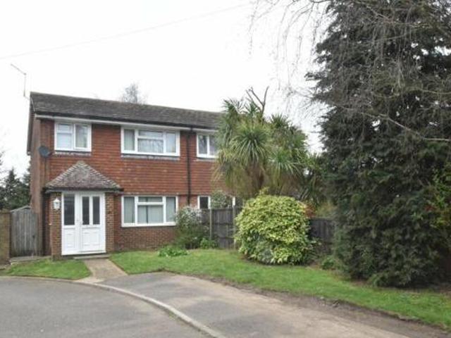 3 Bedroom Semi detached House For Sale In Ulcombe, Maidstone