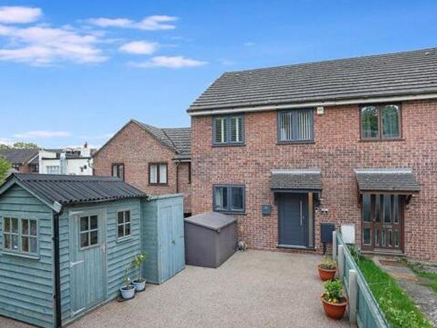 3 Bedroom Semi detached House For Sale In Upnor