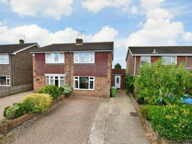 3 Bedroom Semi detached House For Sale In Upchurch, Sittingbourne