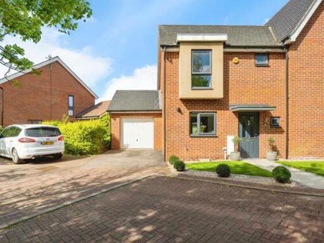 3 Bedroom Semi detached House For Sale In Upper Cambourne