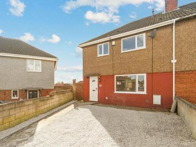 3 Bedroom Semi detached House For Sale In Upton