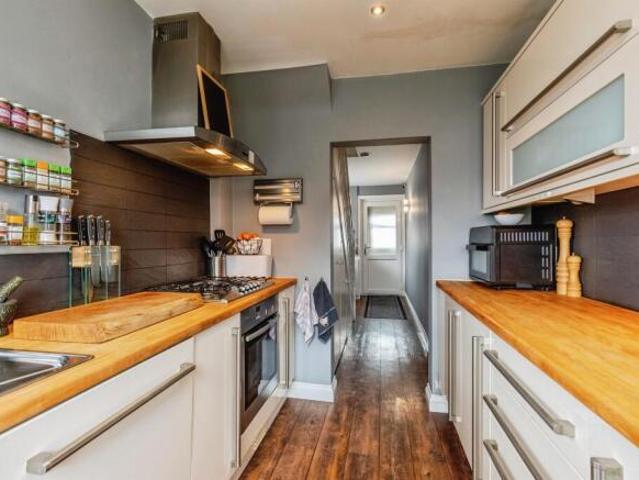 3 bedroom semi detached house for sale in Valley Road, Bristol, BS13