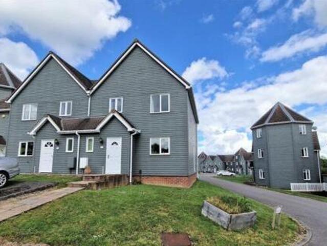 3 Bedroom Semi detached House For Sale In Vastern