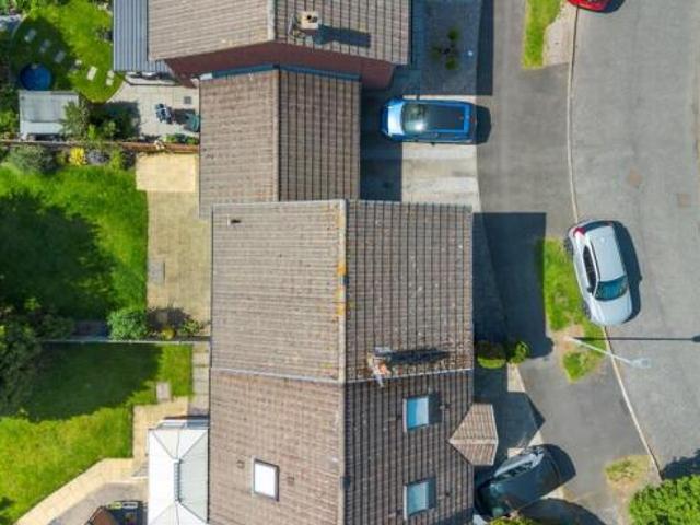 3 bedroom semi detached house for sale in Ventnor Close, Great Sankey, WA5