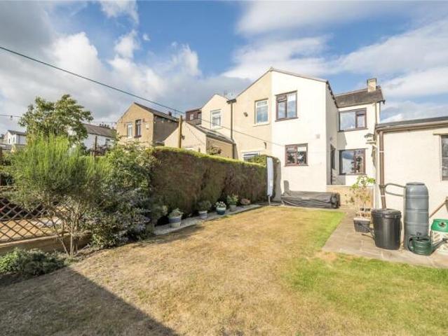 3 bedroom semi detached house for sale in Victoria Gardens, Horsforth, Leeds, LS18