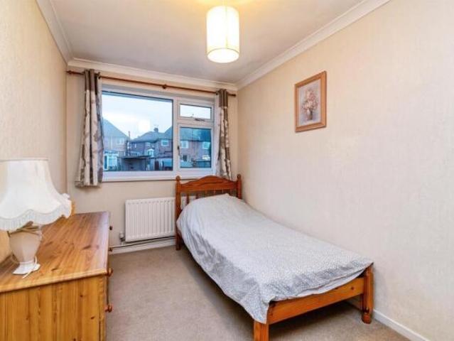 3 bedroom semi detached house for sale in Vicarage Close, Nottingham, NG5