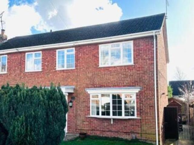 3 Bedroom Semi detached House For Sale In Waddington, Lincoln