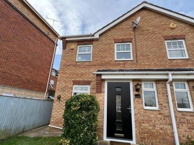 3 Bedroom Semi detached House For Sale In Wadsley Park Village