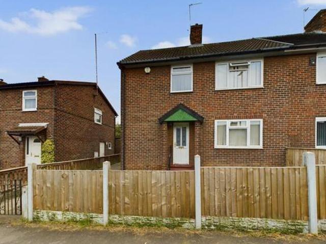 3 Bedroom Semi detached House For Sale In Wakefield