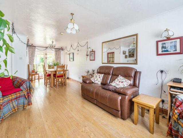 3 bedroom semi detached house for sale in Walton Heath, Bletchley, Milton Keynes, MK3