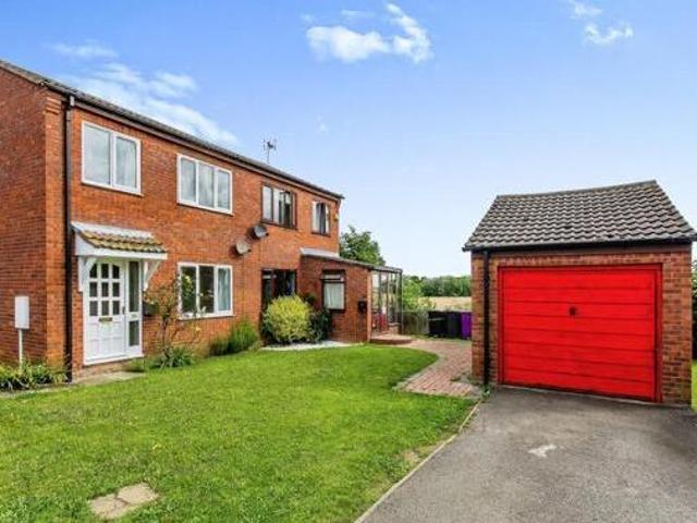 3 Bedroom Semi detached House For Sale In Walcott