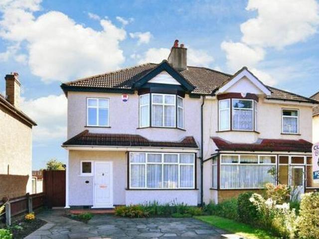 3 Bedroom Semi detached House For Sale In Wallington