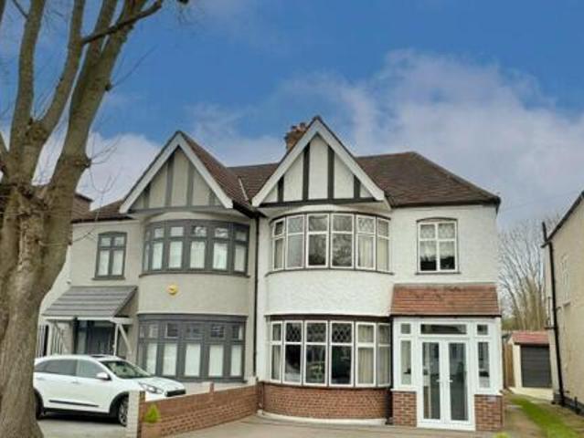 3 Bedroom Semi detached House For Sale In Wallington