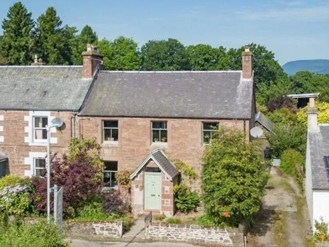 3 Bedroom Semi detached House For Sale In Wardside