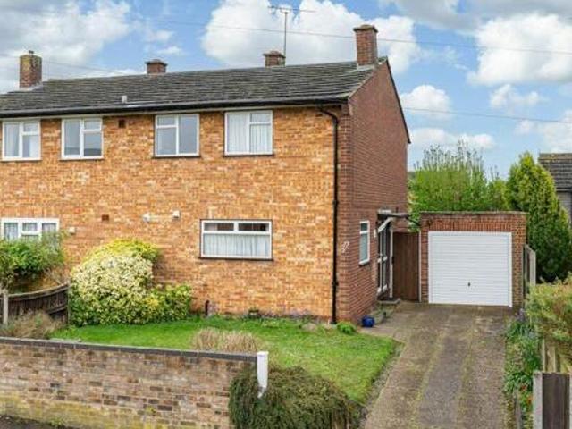 3 Bedroom Semi detached House For Sale In Ware