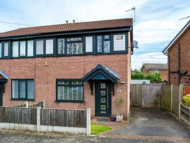 3 Bedroom Semi detached House For Sale In Warrington, Cheshire
