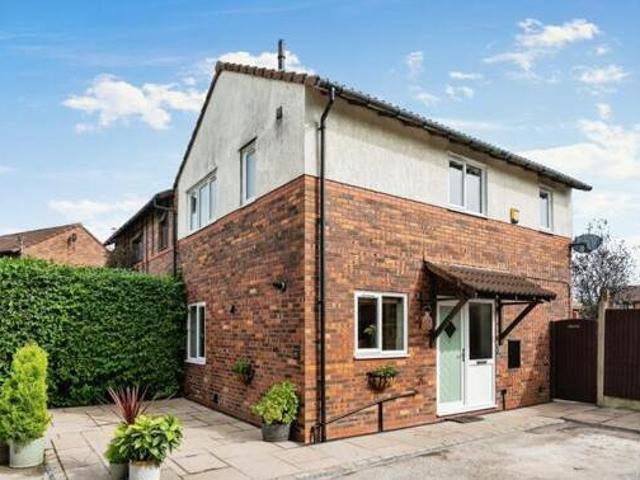 3 Bedroom Semi detached House For Sale In Warrington
