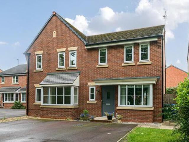 3 Bedroom Semi detached House For Sale In Warrington