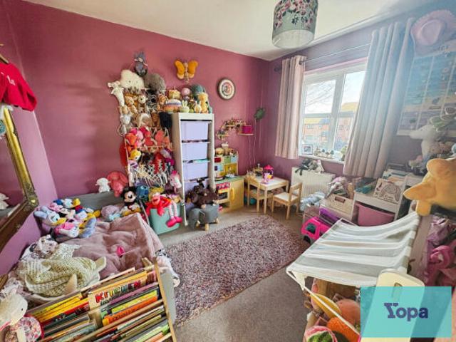 3 bedroom semi detached house for sale in Warrilow Close, Meir, Stoke on trent, ST3