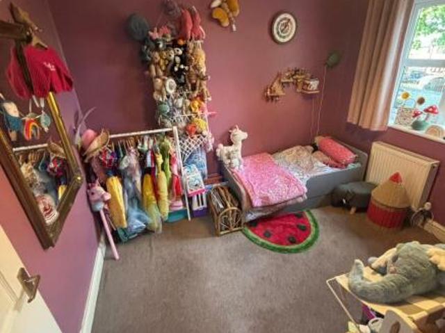 3 bedroom semi detached house for sale in Warrilow Close, Stoke on trent, ST3