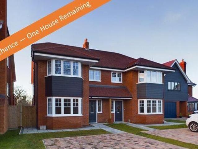 3 Bedroom Semi detached House For Sale In Watchet Lane