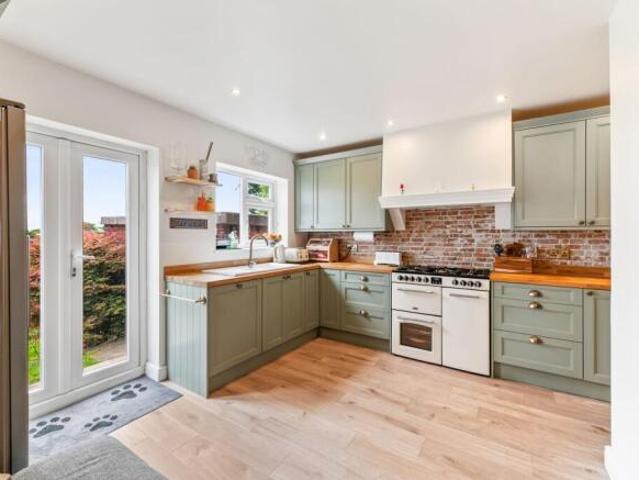 3 bedroom semi detached house for sale in Waterside, Appleton, WA4