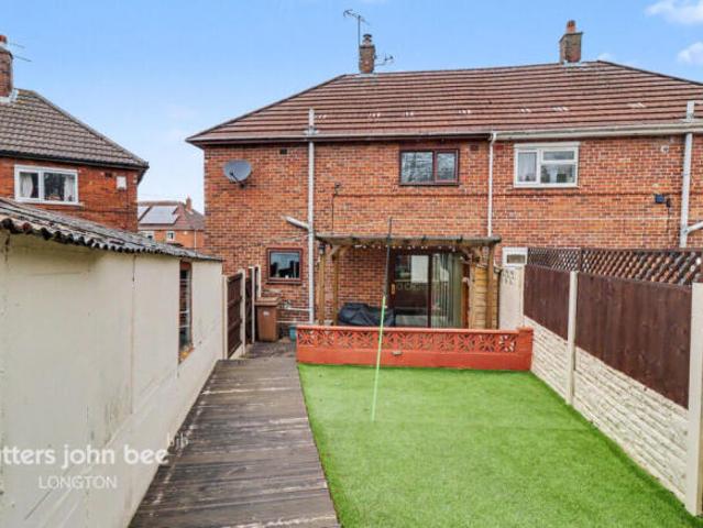 3 bedroom semi detached house for sale in Waterside Drive, Stoke On Trent, ST3